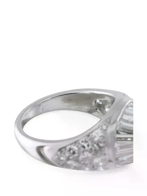Van Cleef & Arpels Sapphire And Diamond Ring