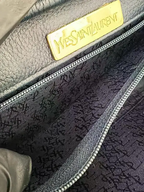 Saint Laurent 1980-1990 Leather Crossbody Bag