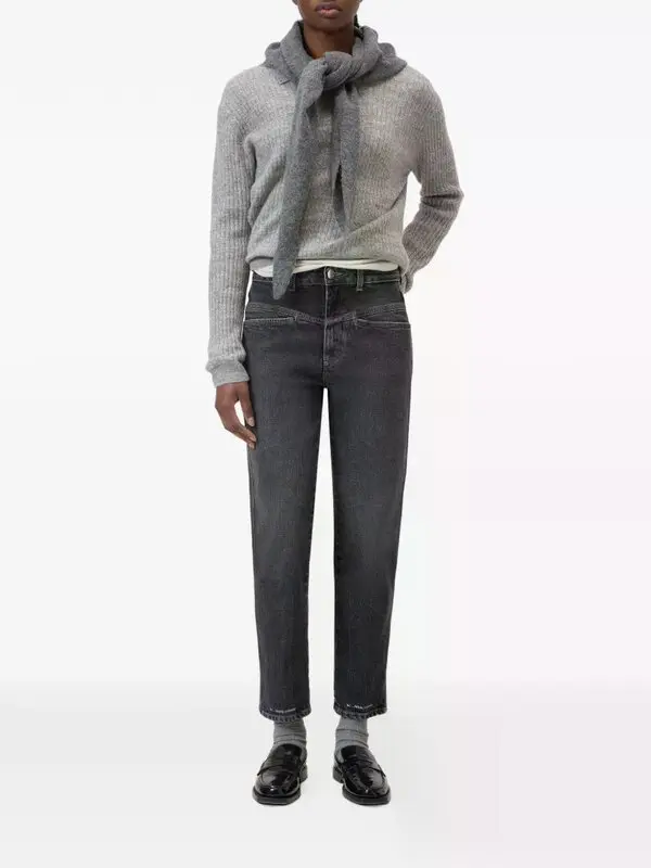 Closed Pedal Pusher Tapered Jeans