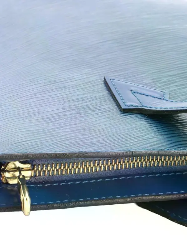 LOUIS VUITTON Saint Jacques Handbag In Epi Leather - Blue