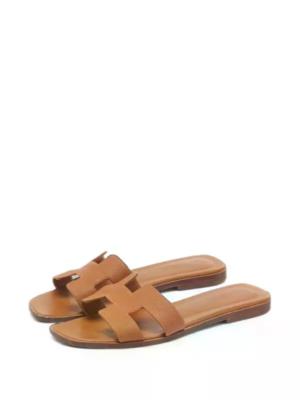 Hermès Oran Leather Slides