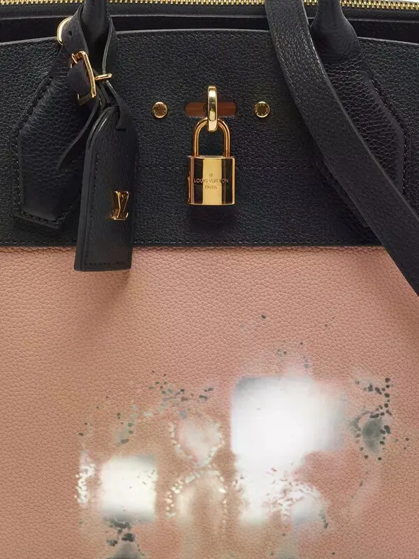 LOUIS VUITTON 2017 Mm City Steamer Tote Bag
