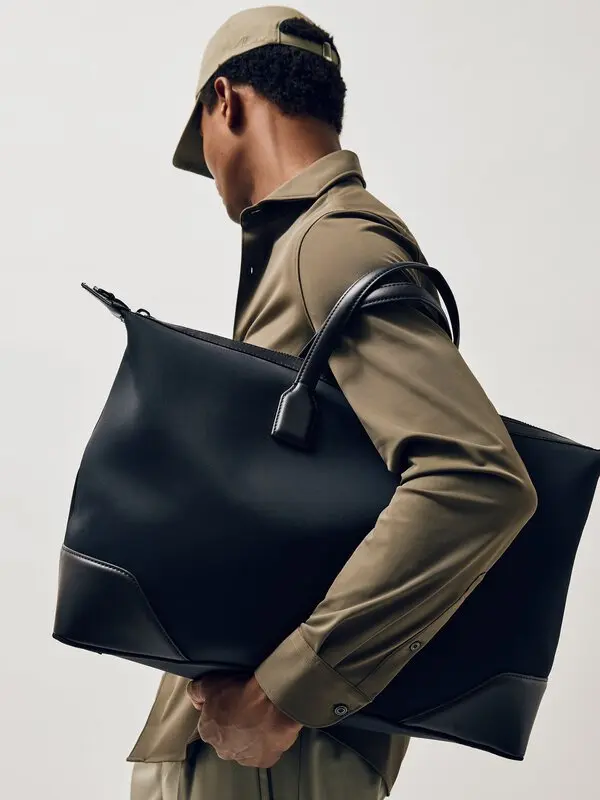REISS Neoprene Holdall With Adjustable Shoulder Strap