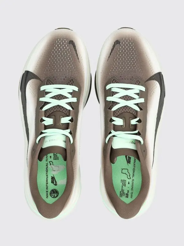 Nike Trainers Colour