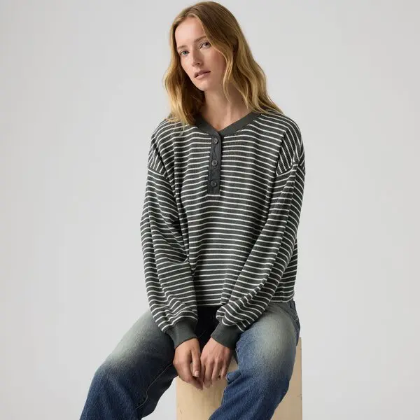 LEVI'S Relaxed Long Sleeve Henley - Grey