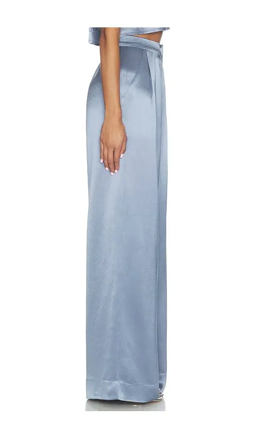 NONCHALANT LABEL Paris Pant In . Also