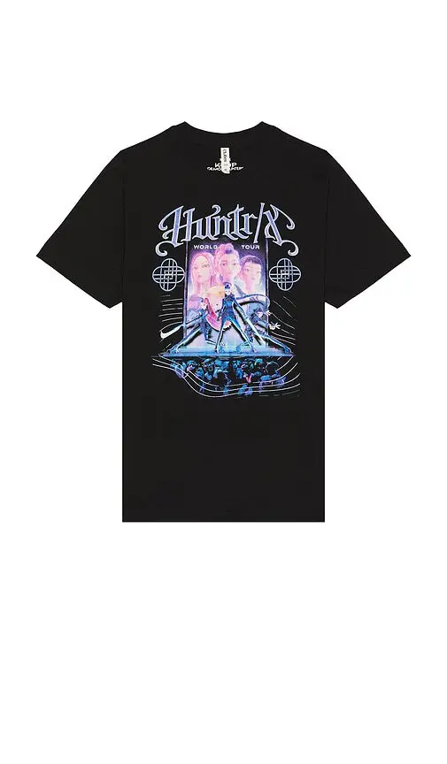 BIOWORLD Kpop Demon Hunters Huntrix World Tour Tee In . Also