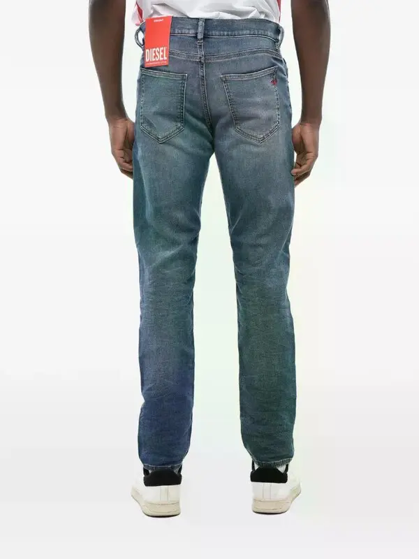 DIESEL® Slim 2060 D-strukt Jeans