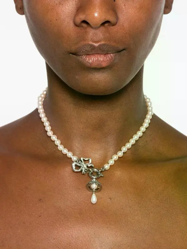 VIVIENNE WESTWOOD Rigoberta Faux-pearl Necklace - Silver