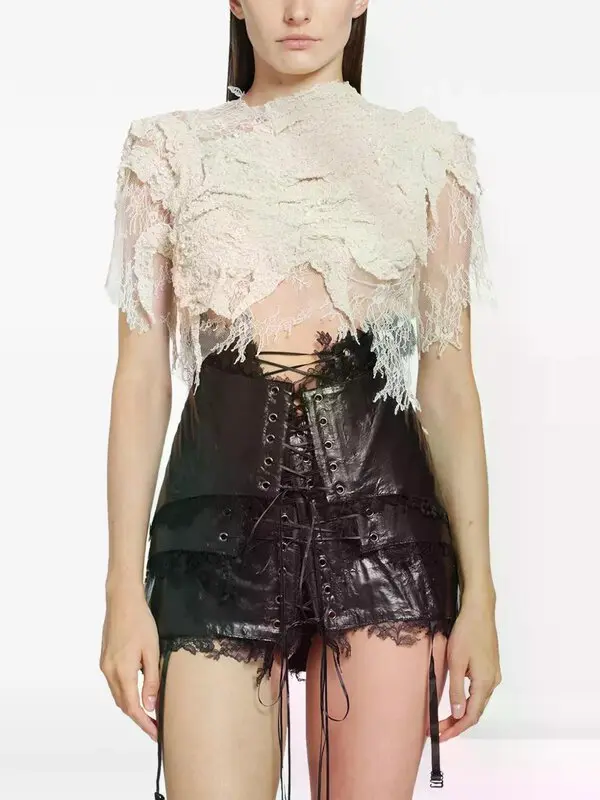 DREAMING ELI Lady-in-waiting Lace Top - Neutrals