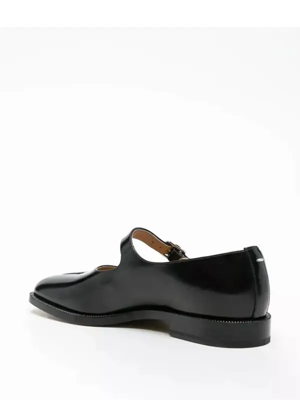 MAISON MARGIELA Tabi Mary-janes Buckle-fastening Flat Pumps