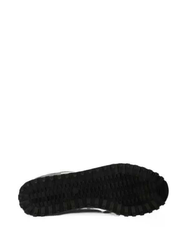 Novesta Suede-panelled Sneakers
