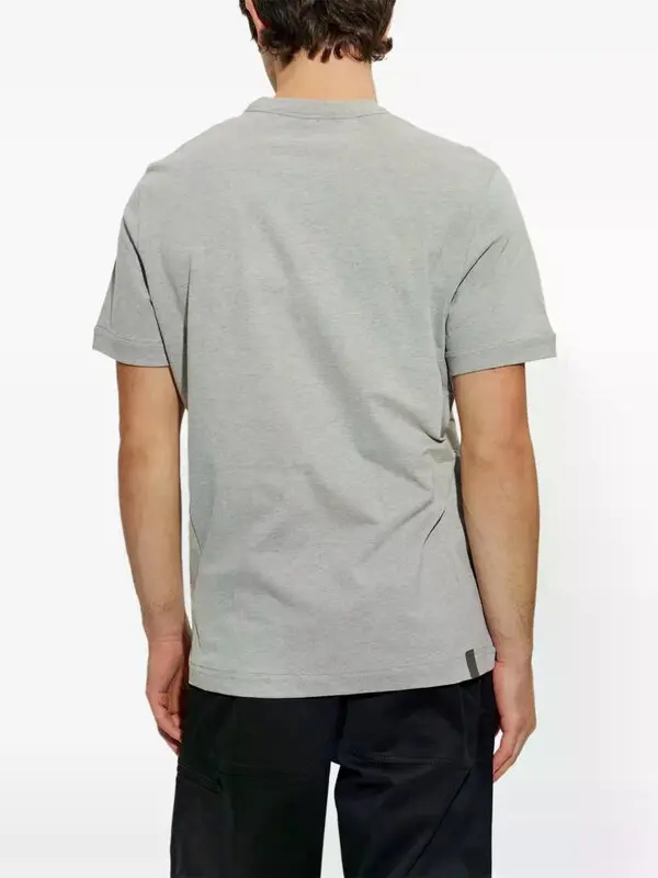 Moncler Logo-patch T-shirt