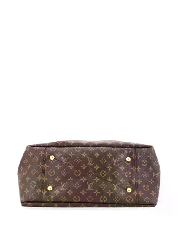 LOUIS VUITTON Artsy Monogram Canvas Mm Hobo Bag