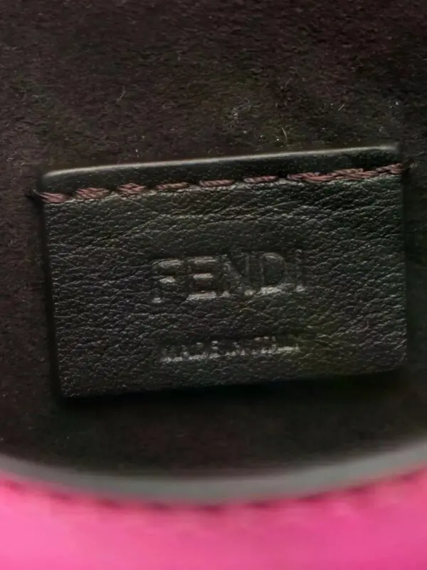 Fendi C'mon Crossbody Bag - Pink