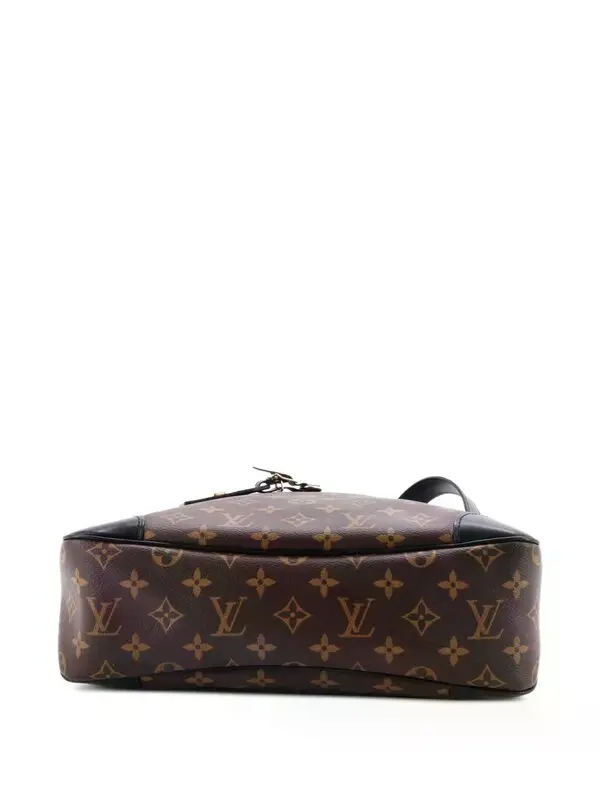 LOUIS VUITTON Monogram Canvas Odeon Nm Handbag - Black
