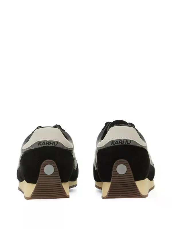 KARHU Mestari 76 Sneakers