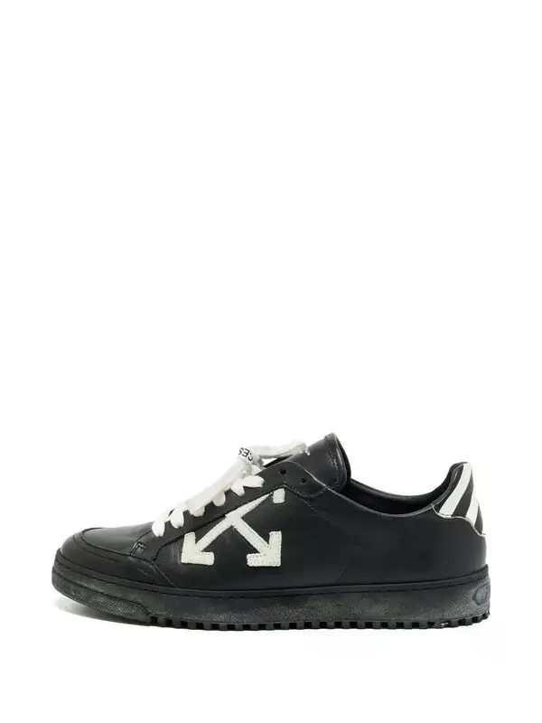 Off-White Vulcanised Sneakers - Black