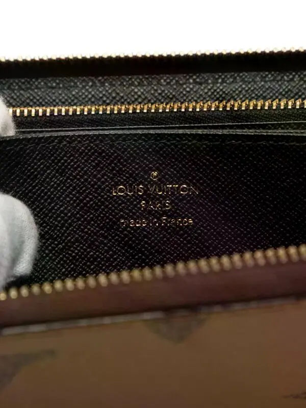 LOUIS VUITTON 2020 Monogram Giant Reverse Zippy Wallet Long Wallets