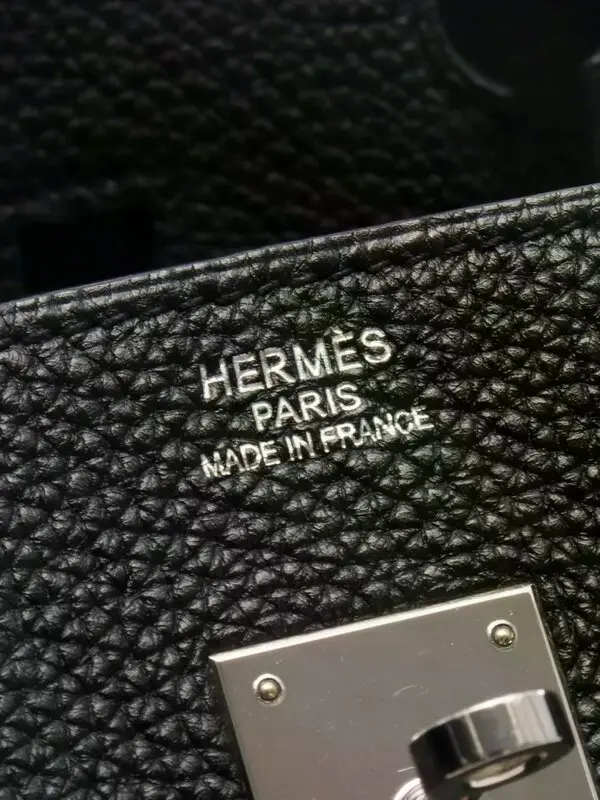 Hermès 2011 Birkin 35 Togo Tote Bag - Black