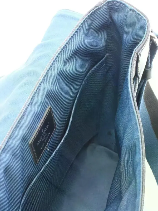 LOUIS VUITTON Damier Graphite District Shoulder Bag