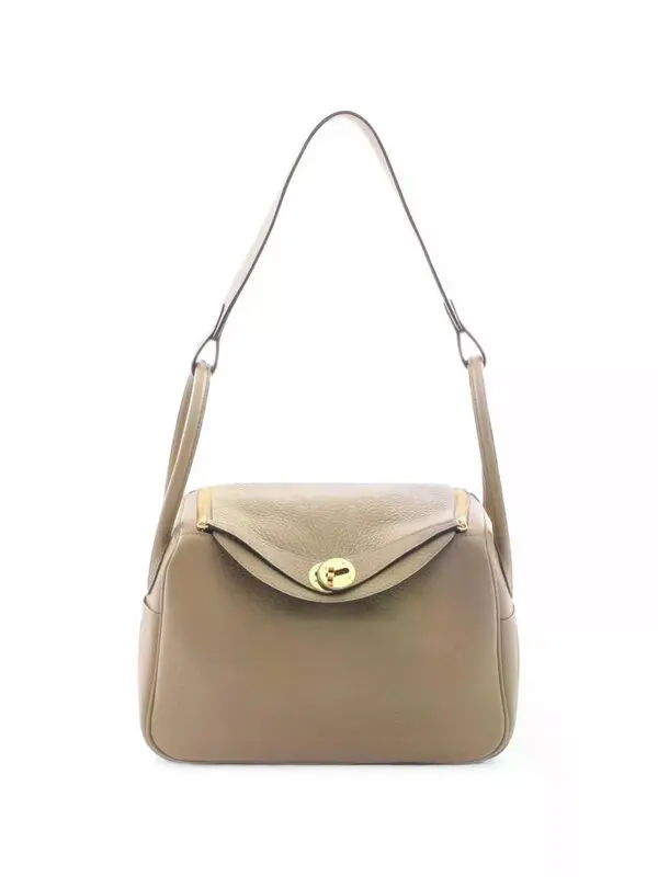 Hermès 2024 Lindy 26 Leather Shoulder Bag - Neutrals