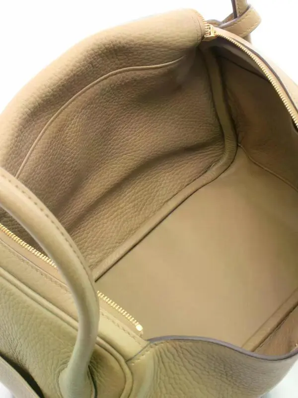 Hermès 2024 Lindy 26 Leather Shoulder Bag