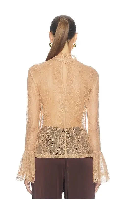 NONCHALANT LABEL Letty Lace Top In . Also