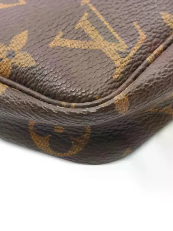 LOUIS VUITTON 1999 Monogram Pochette Accessoires Shoulder Bag - Brown