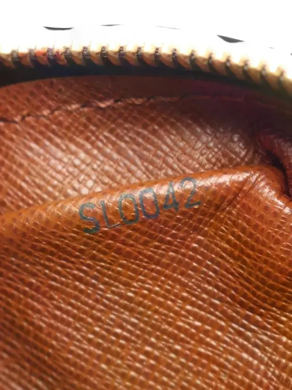 LOUIS VUITTON 2002 Marly Bandouliere Monogram Shoulder Bag