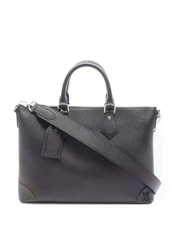 LOUIS VUITTON 2021s Slim Taiga Leather Briefcase