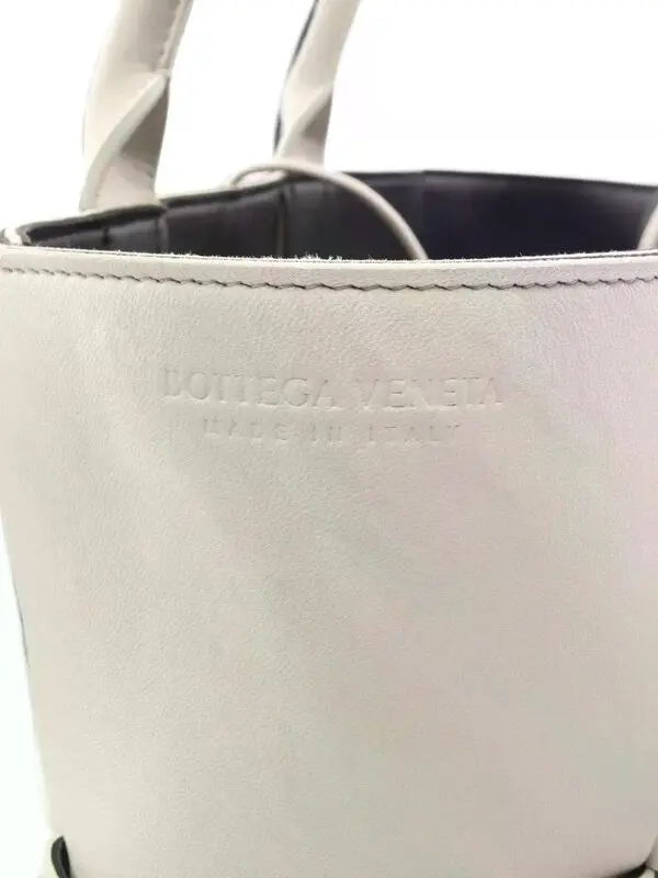 Bottega Veneta 2010s Maxi Arco Intrecciato Tote Bag