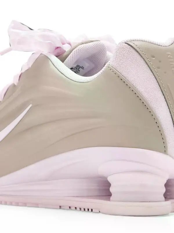 Nike Shox Z Lace-up Sneakers - Neutrals