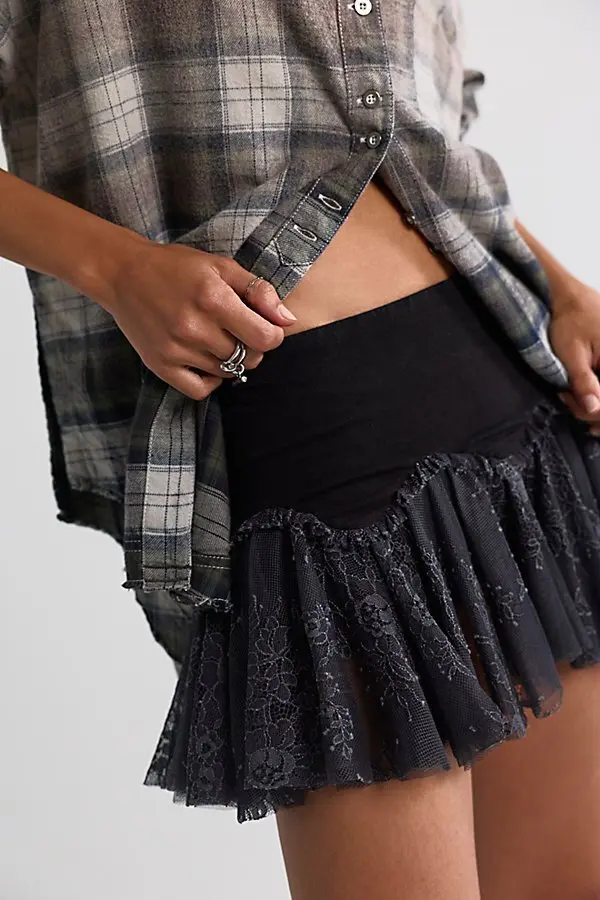 FP ONE Eden Lace Mini Skort At - Black