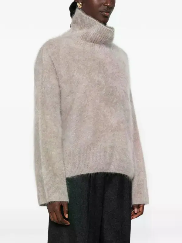 Soft Goat Brushed Cashmere Sweater