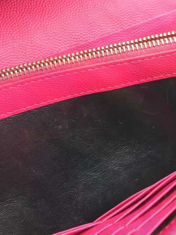 Saint Laurent 2000s Cassandra Chain Wallet - Pink