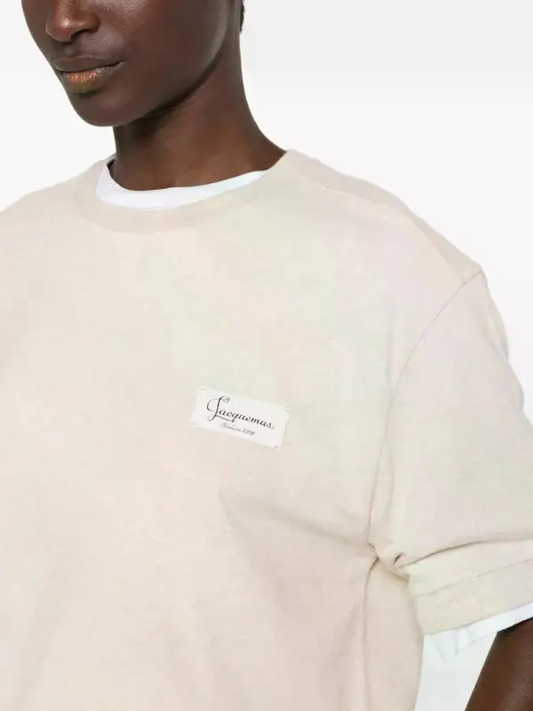 Jacquemus Logo-patch T-shirt - Neutrals