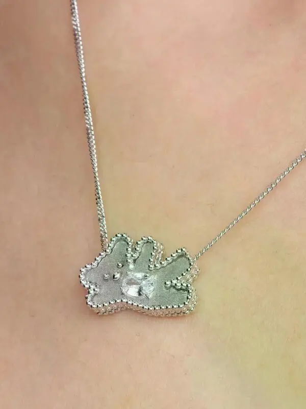 YVMIN Crystal-embellished Bear Necklace - Silver