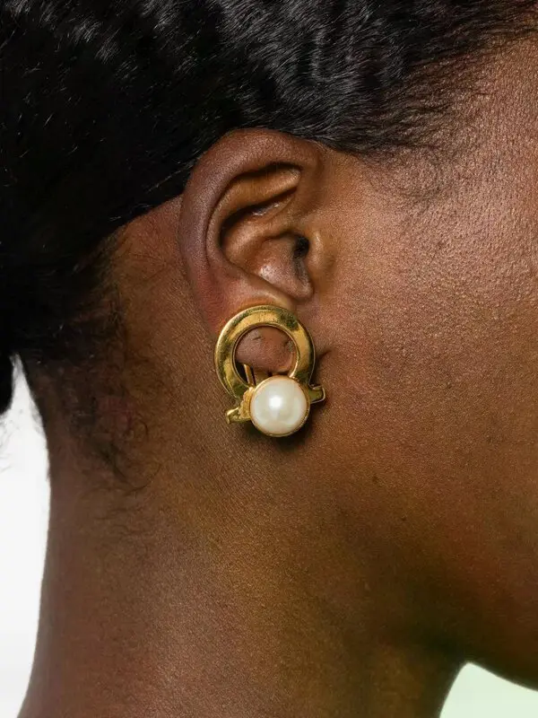FERRAGAMO 1980s Gancini Faux-pearl Earrings