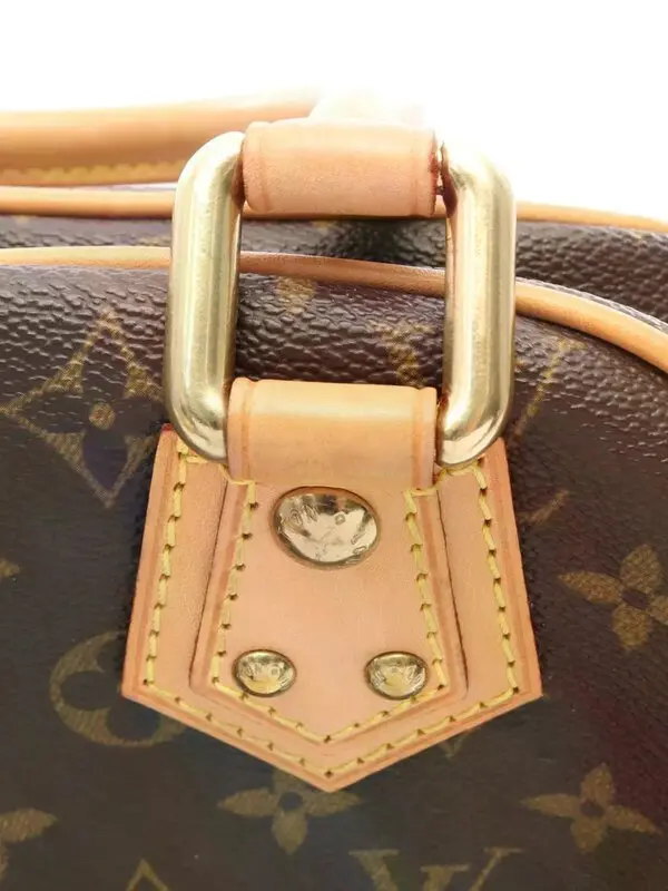 LOUIS VUITTON 2007 Manhattan Pm Monogram Handbag