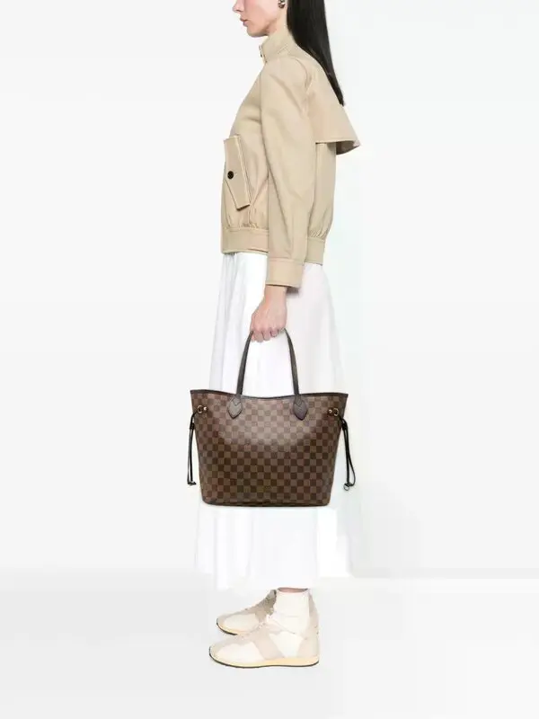 LOUIS VUITTON 2019 Damier Ebene Neverfull Mm Tote Bag