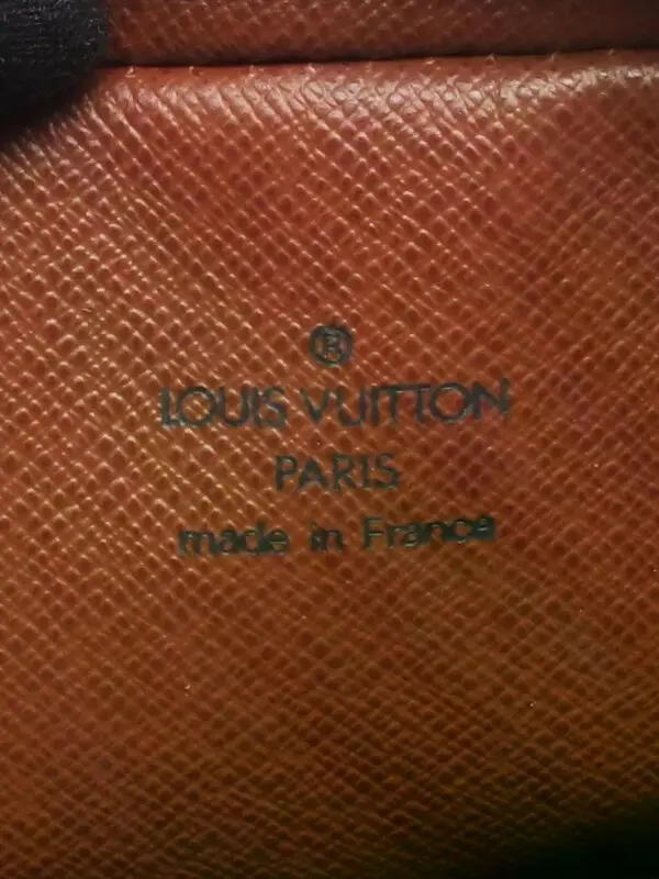 LOUIS VUITTON 2006 Monogram Amazone Crossbody Bag
