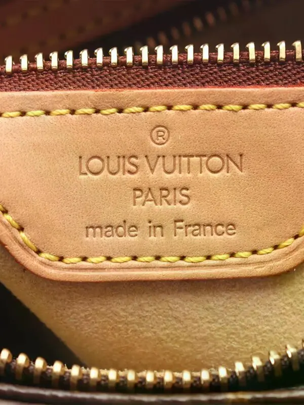 LOUIS VUITTON 2001 Monogram Looping Mm Shoulder Bag