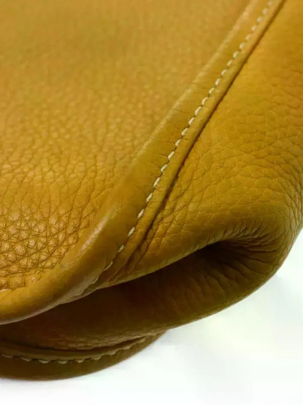 Hermès 2008 Gm Taurillon Evelyne Shoulder Bag