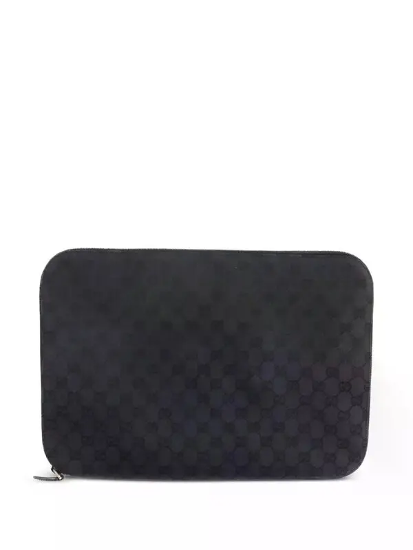 Gucci Gg Supreme Clutch Bag