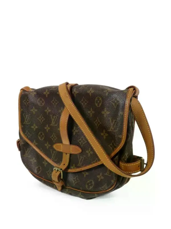 LOUIS VUITTON 30 Saumur Monogram Shoulder Bag