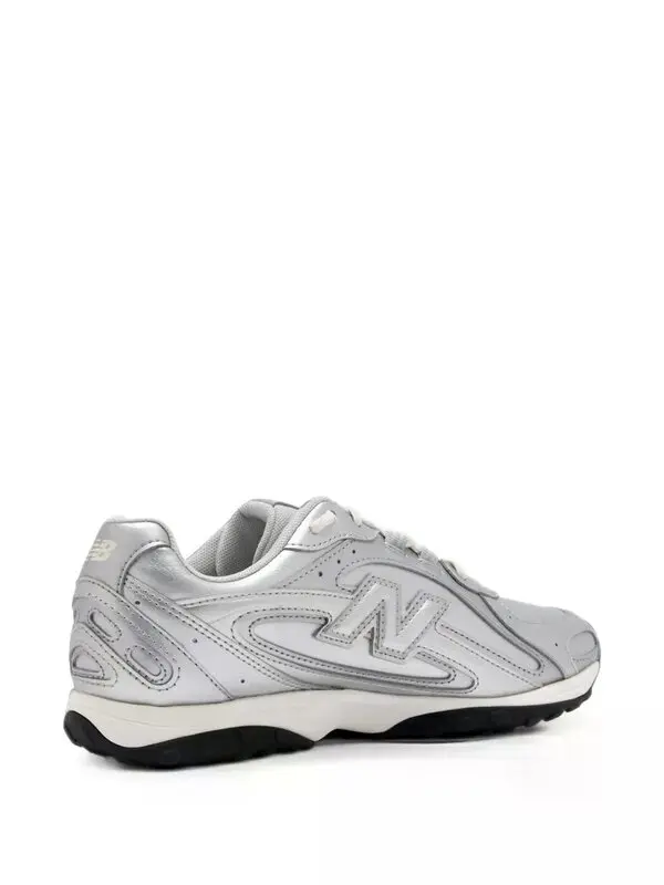NEW BALANCE 204l Panelled Sneakers - Silver