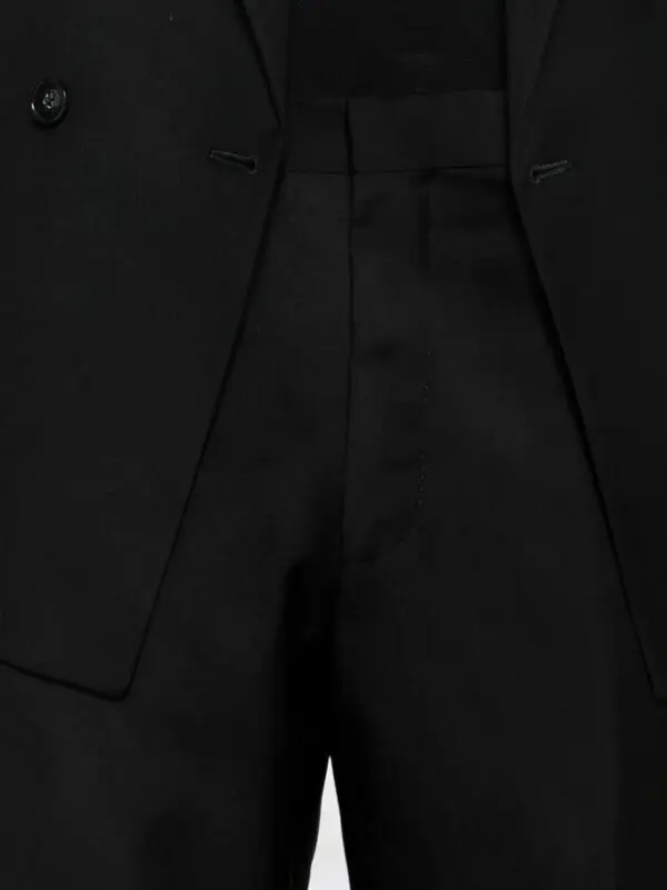EPOCA Double-breasted Peak-lapel Suit