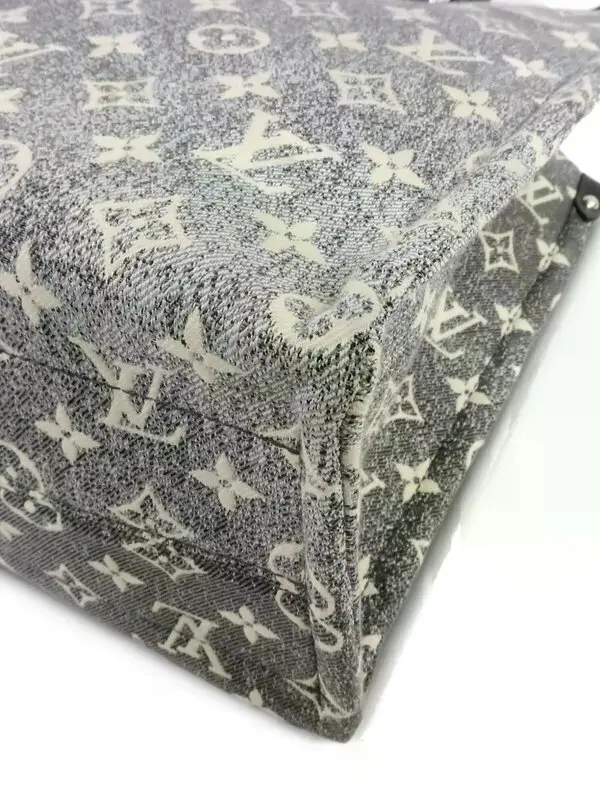LOUIS VUITTON Mm On The Go Jaguar Denim Tote Bag