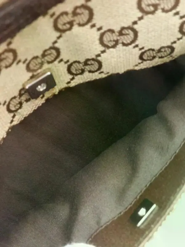 Gucci 2000-2015 Gg Canvas Crossbody Bag